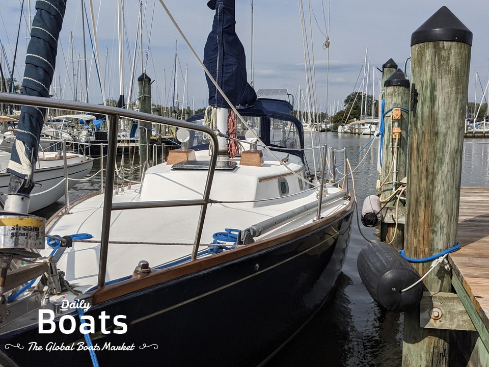 1982 Bristol 35.5 for sale. View price, photos and Buy 1982 Bristol 35. ...