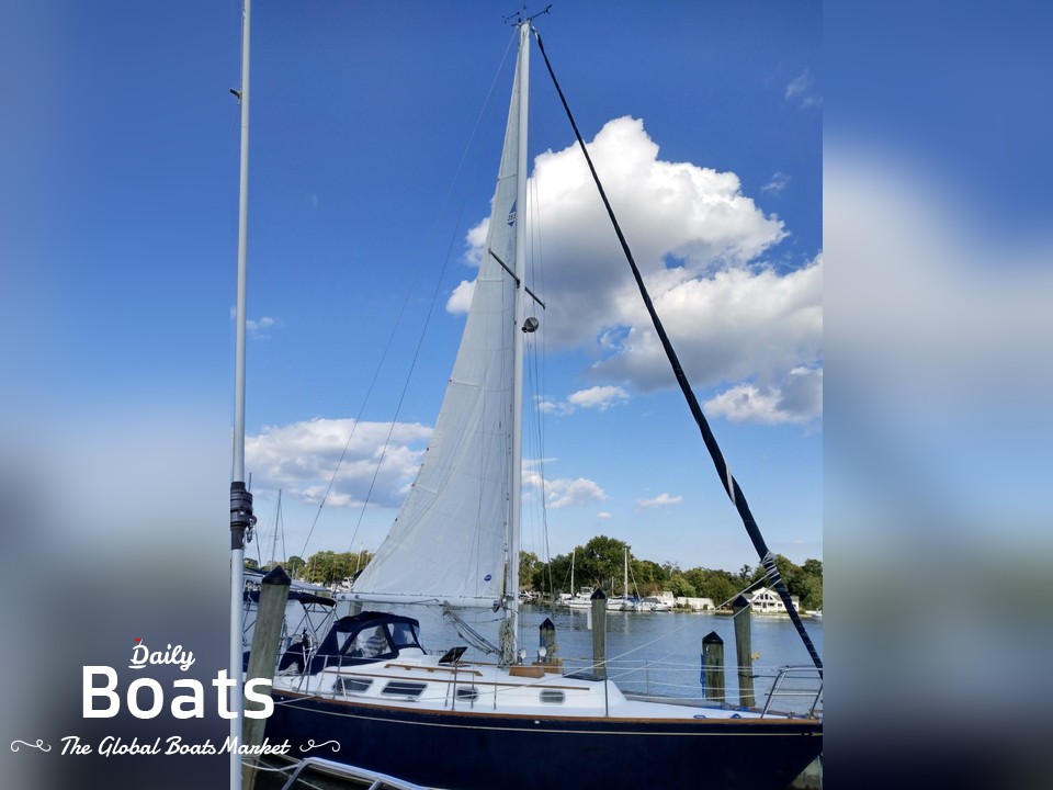 1982 Bristol 35.5 for sale. View price, photos and Buy 1982 Bristol 35. ...