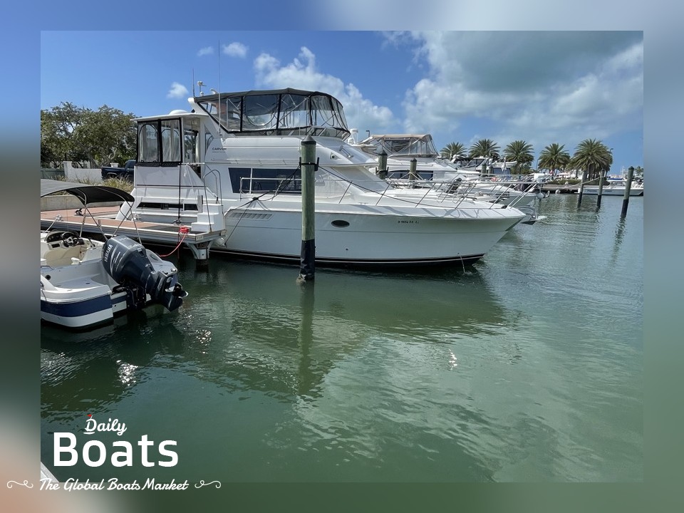 Motor boats Carver 405 motor yacht for sale in North America - Daily Boats