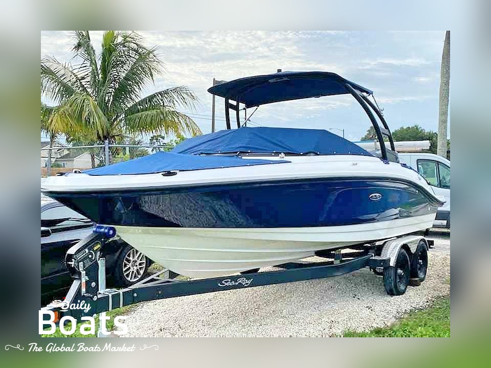 2021 Sea Ray Spx 210 Outboard for sale. View price, photos and Buy 2021 ...
