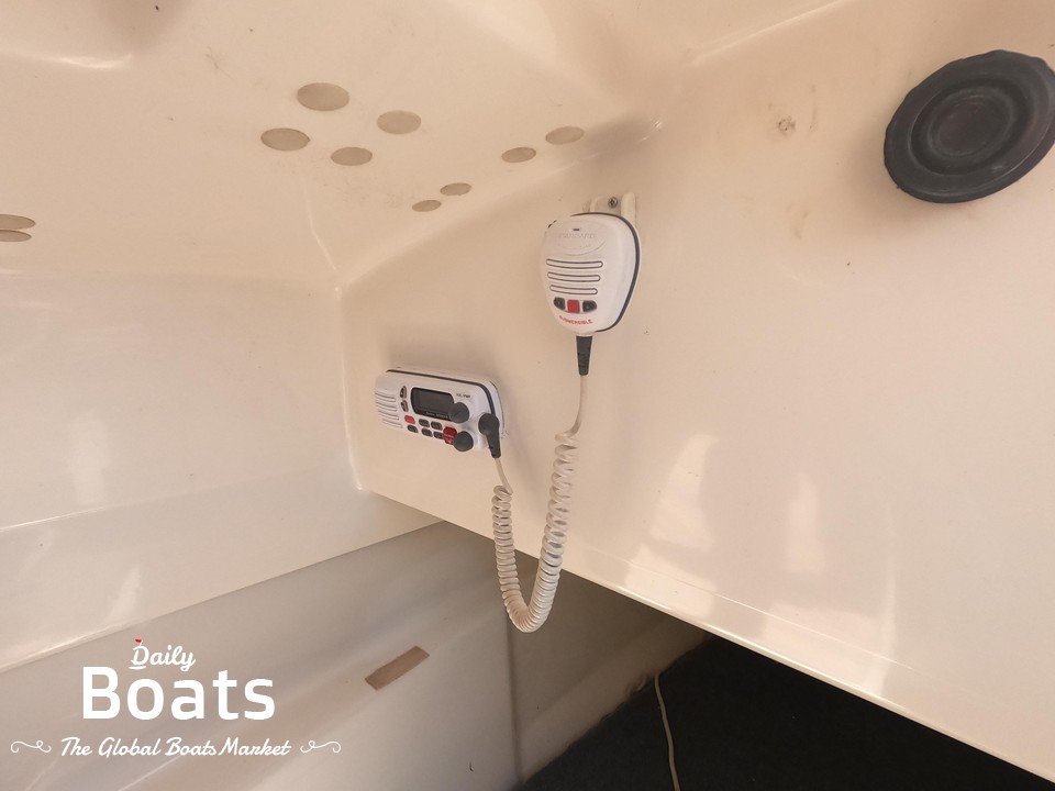 1990 MacGregor 26D for sale. View price, photos and Buy 1990 MacGregor ...