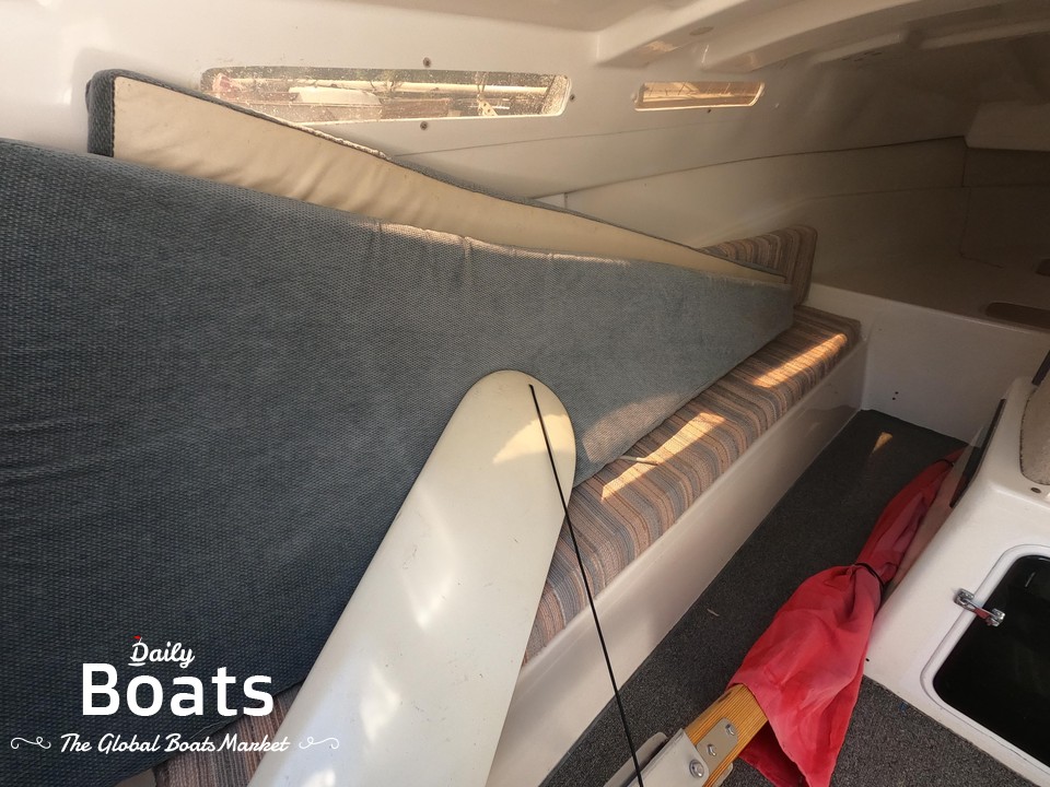 1990 MacGregor 26D for sale. View price, photos and Buy 1990 MacGregor ...