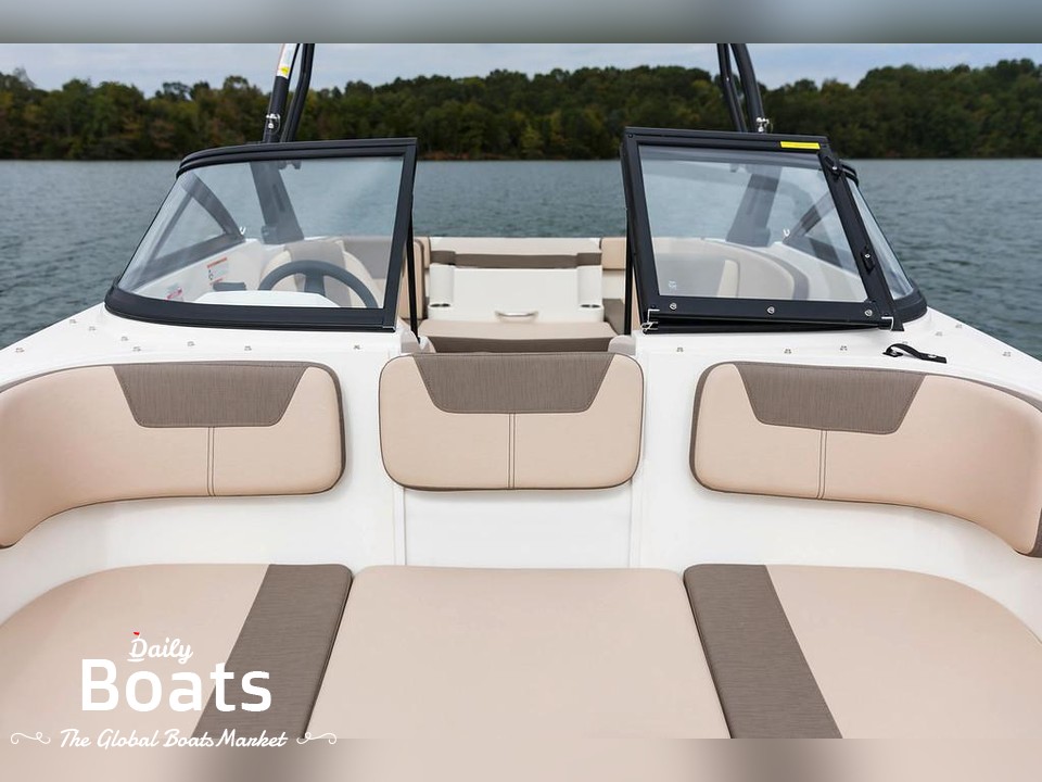 2022 Bayliner Vr4 Bowrider I/O for sale. View price, photos and Buy ...