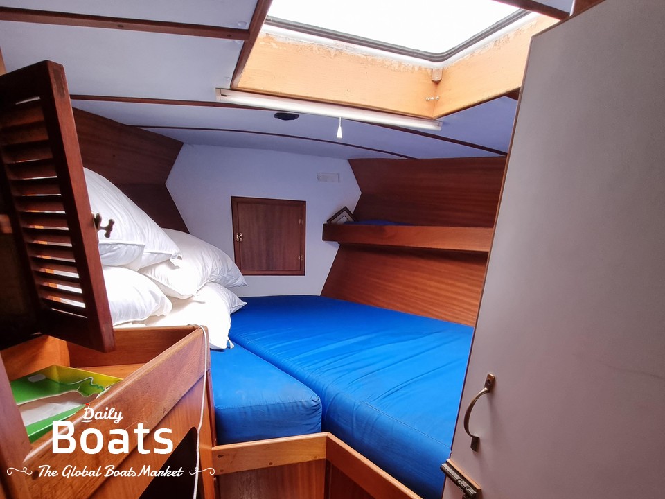 1988 Ebbtide 33 for sale. View price, photos and Buy 1988 Ebbtide 33 ...