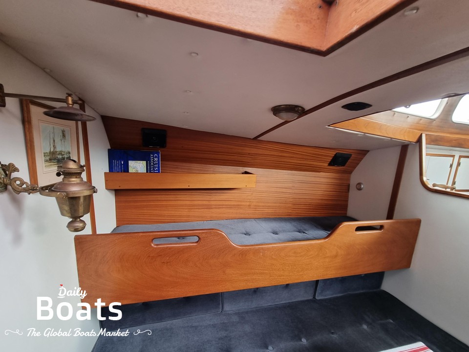 1988 Ebbtide 33 for sale. View price, photos and Buy 1988 Ebbtide 33 ...