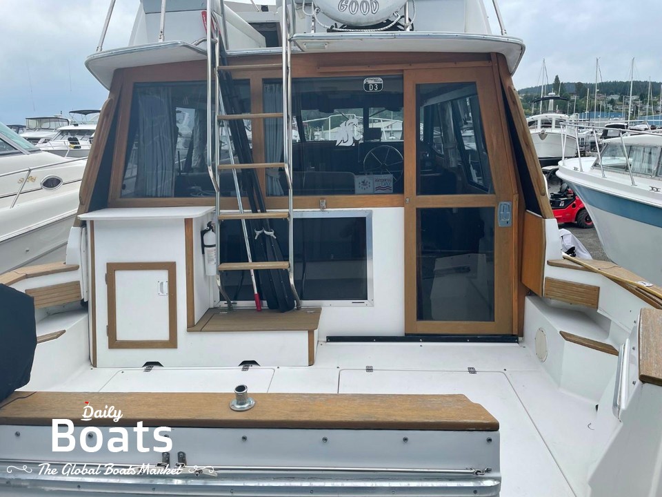 1992 Bayliner 3288 Motoryacht for sale. View price, photos and Buy 1992 ...