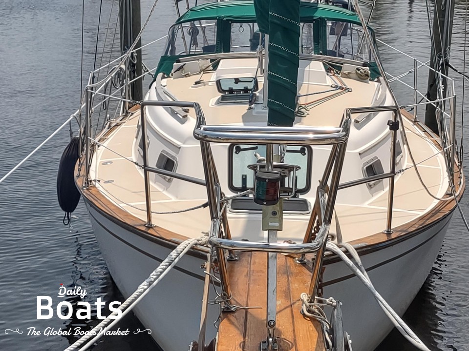 1986 Island Packet 27 for sale. View price, photos and Buy 1986 Island ...