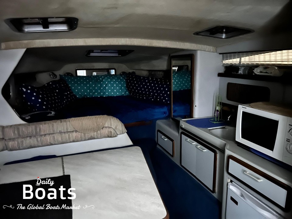 1992 Sea Ray 270 Da for sale. View price, photos and Buy 1992 Sea Ray ...