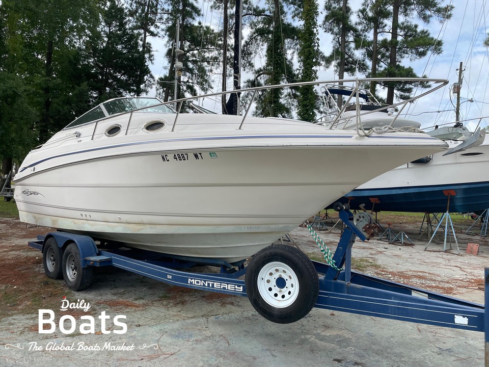 1999 Monterey 262 Cruiser for sale. View price, photos and Buy 1999 ...