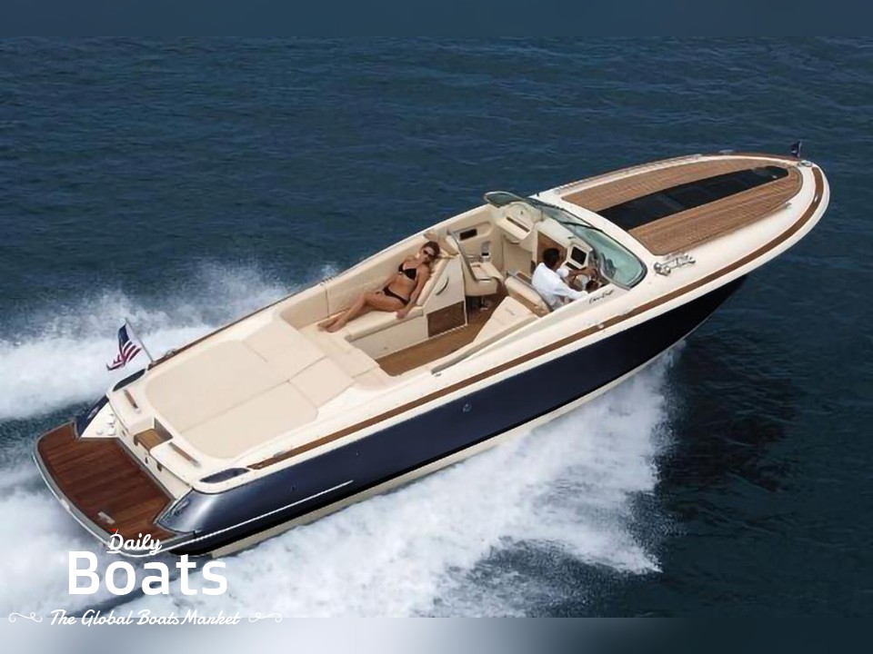 Motor boats with cuddy cabin - Boat types - Daily Boats