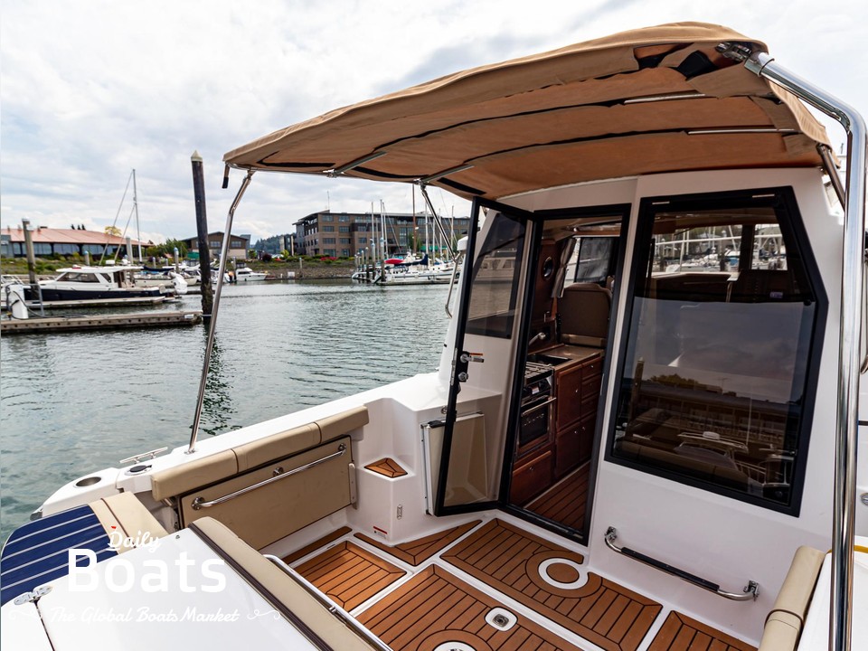 2020 Ranger Tugs R-27 for sale. View price, photos and Buy 2020 Ranger ...