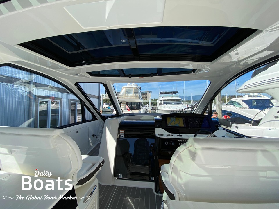 2022 Sea Ray 370 Outboard for sale. View price, photos and Buy 2022 Sea ...