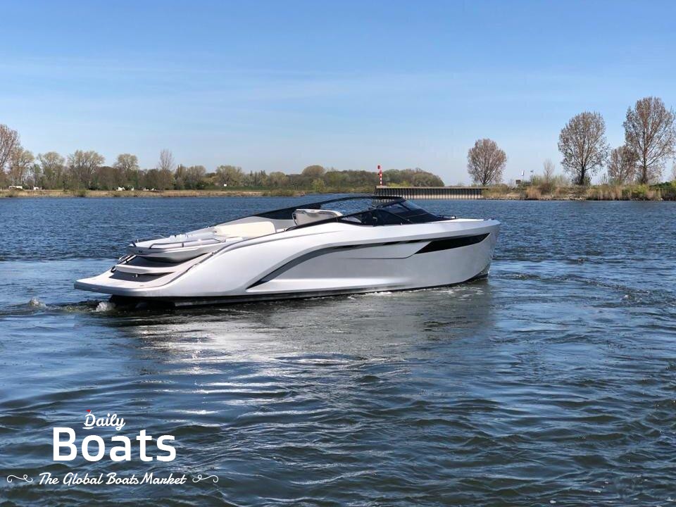 2020 Princess R35 for sale. View price, photos and Buy 2020 Princess ...