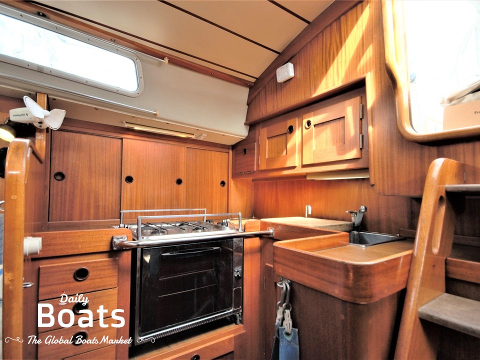 1991 Hallberg-Rassy 36 Mk 1 for sale. View price, photos and Buy 1991 ...