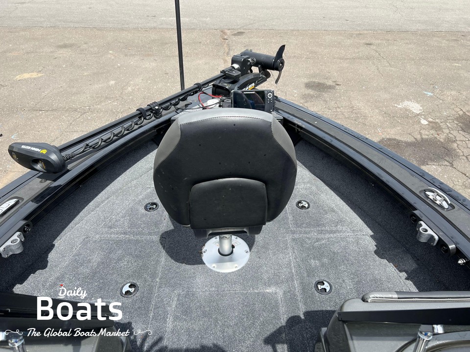 2020 Tracker Targa V-19 for sale. View price, photos and Buy 2020 ...