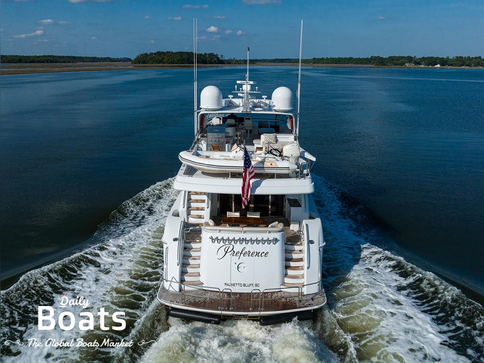 2004 Hatteras 80 Motor Yacht for sale. View price, photos and Buy 2004 ...