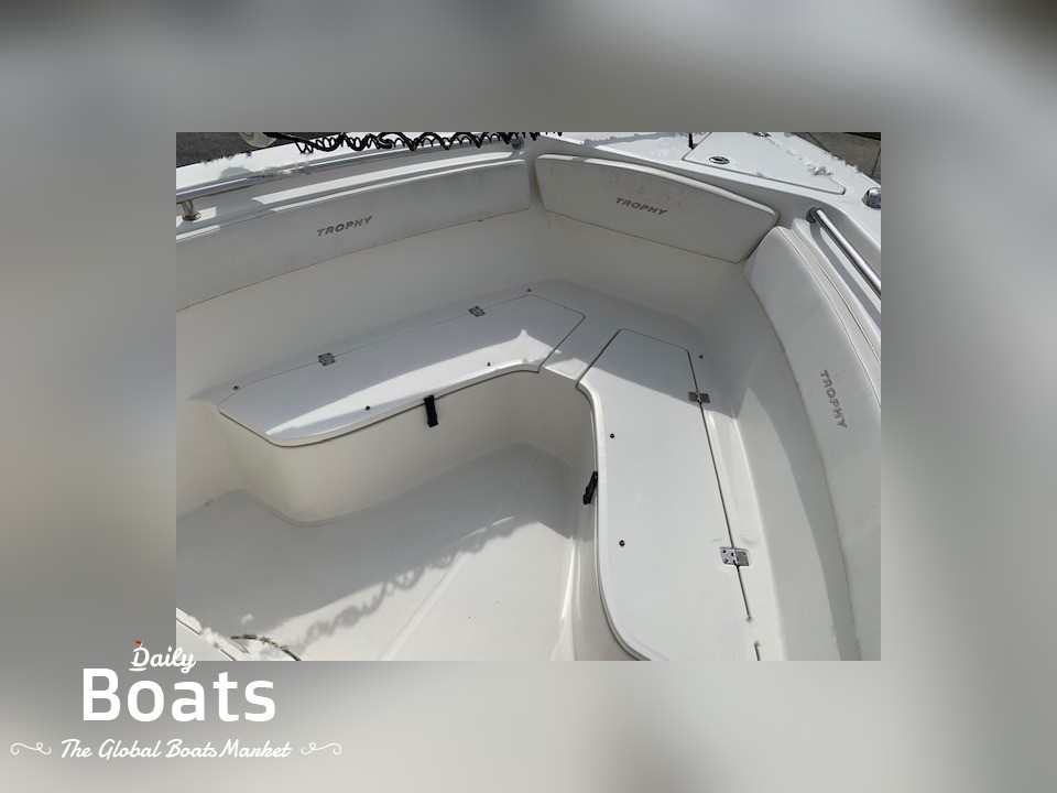 2011 Trophy 2203 Center Console for sale. View price, photos and Buy ...