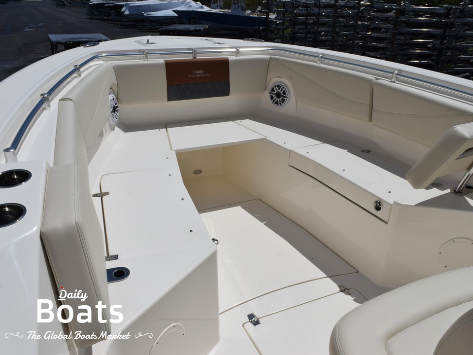 2022 Cobia 320 Cc for sale. View price, photos and Buy 2022 Cobia 320 ...