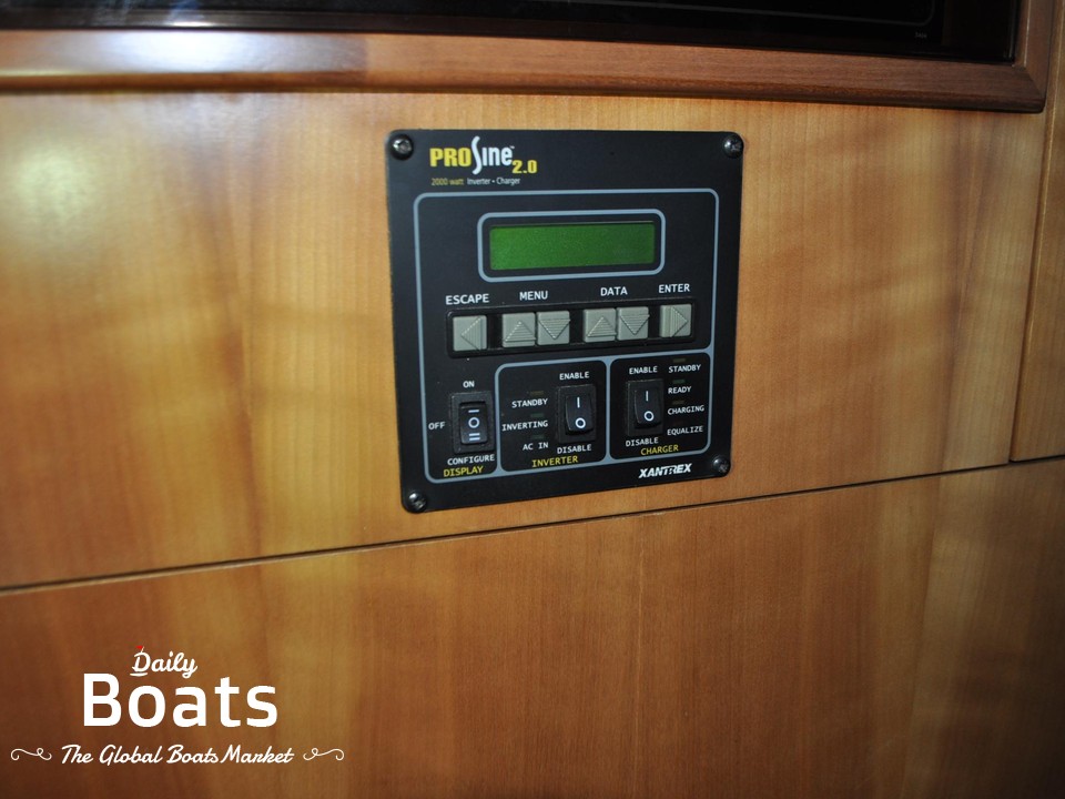 2004 PDQ 34 Power Catamaran for sale. View price, photos and Buy 2004 ...