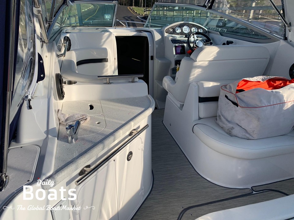 2018 Rinker 270 Express Cruiser for sale. View price, photos and Buy ...