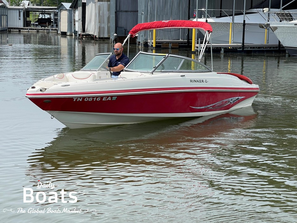 2006 Rinker 226 Captiva Bowrider for sale. View price, photos and Buy ...