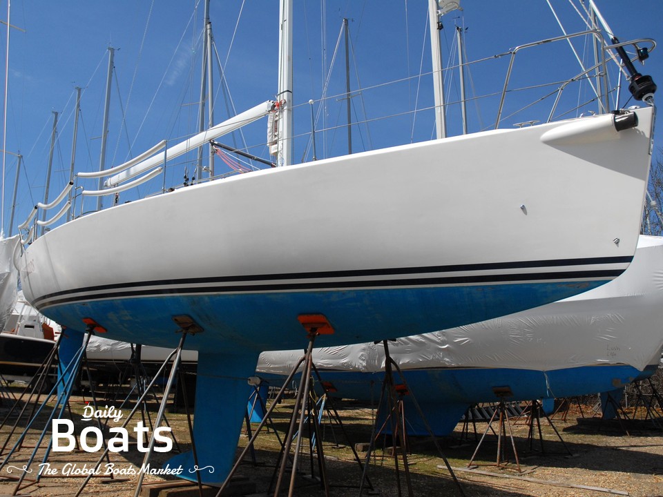 2004 J Boats J/109 for sale. View price, photos and Buy 2004 J Boats J ...