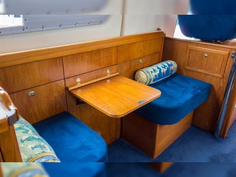 2001 Hardy Commodore 36 for sale. View price, photos and Buy 2001 Hardy ...