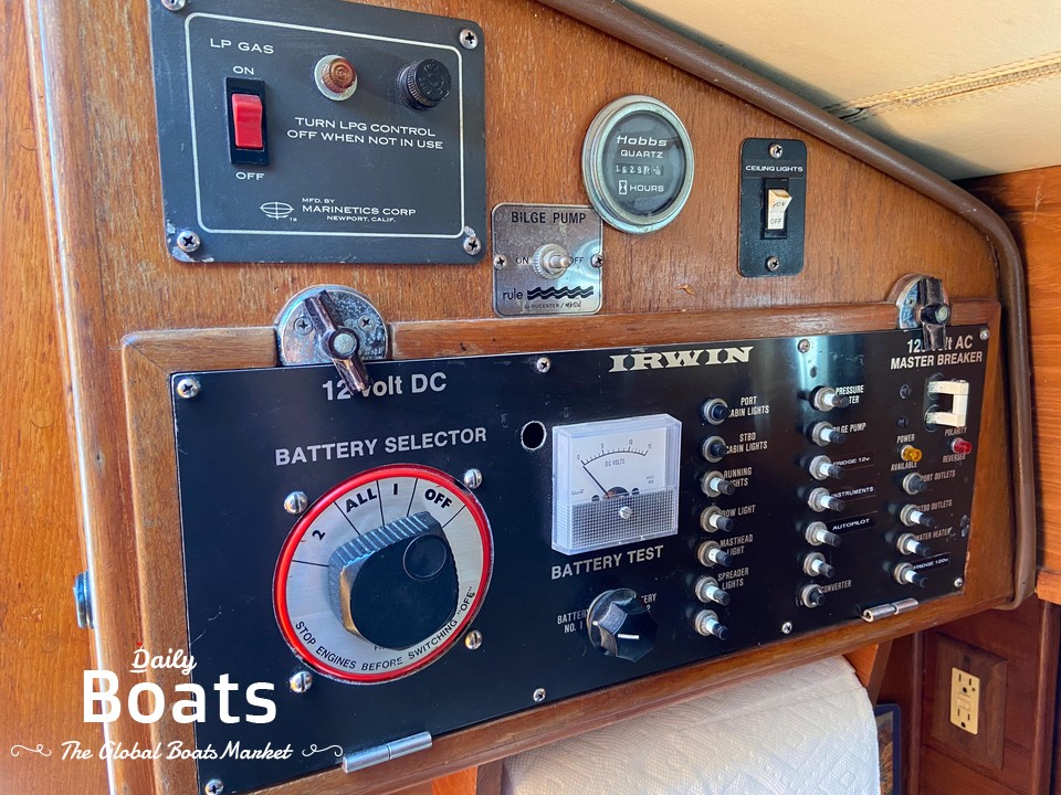 1982 Irwin Citation 40 for sale. View price, photos and Buy 1982 Irwin ...