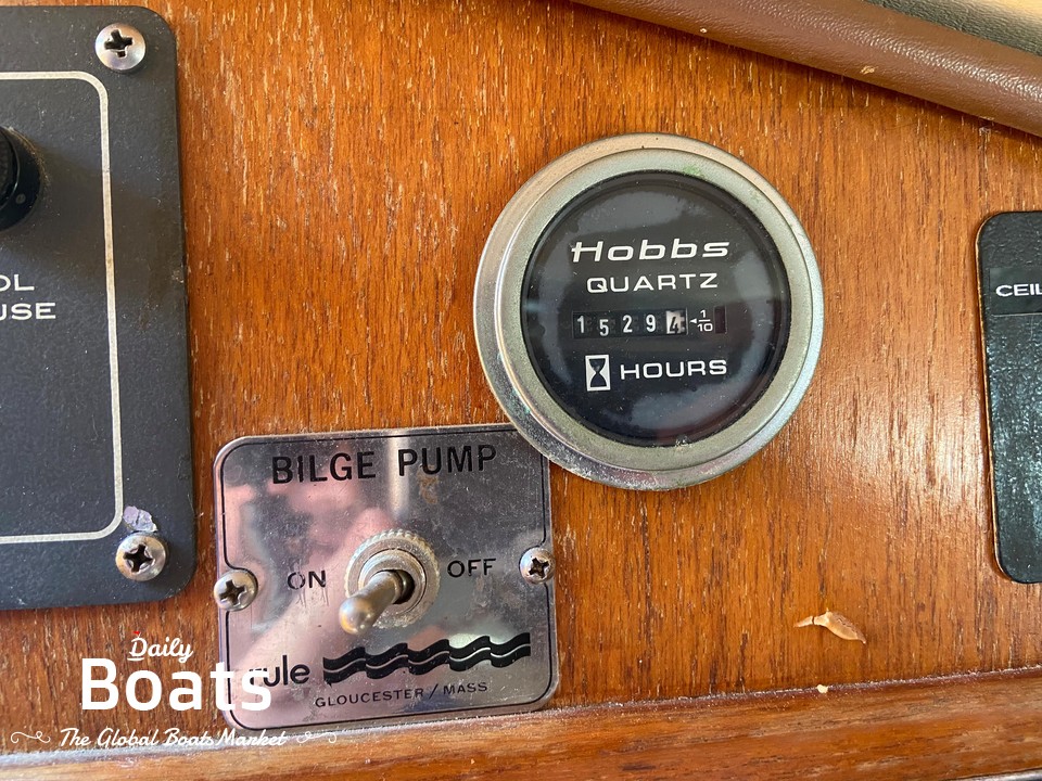 1982 Irwin Citation 40 for sale. View price, photos and Buy 1982 Irwin ...