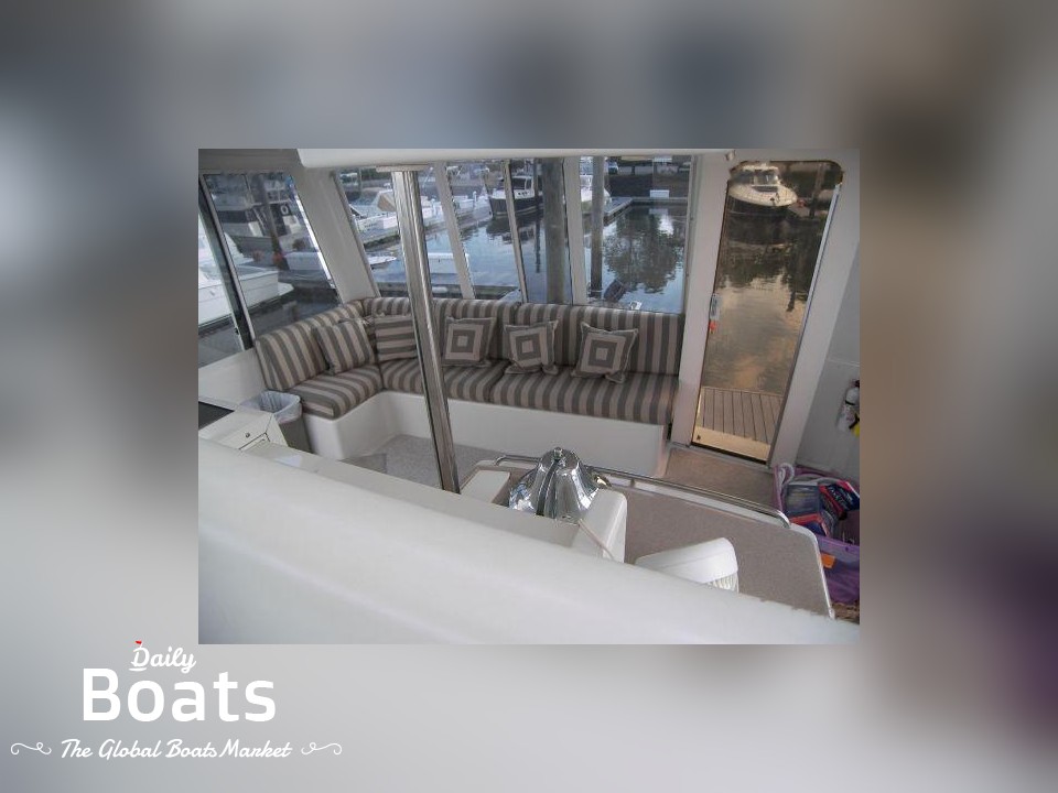 2000 Carver 456 Aft Cabin Motor Yacht for sale. View price, photos and ...