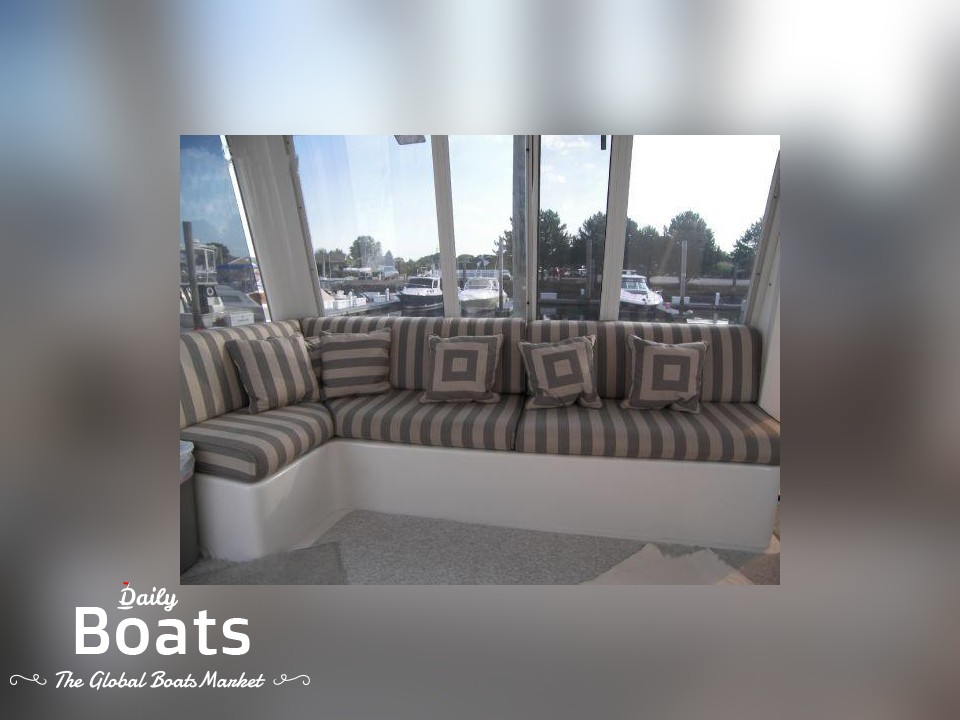 2000 Carver 456 Aft Cabin Motor Yacht for sale. View price, photos and ...