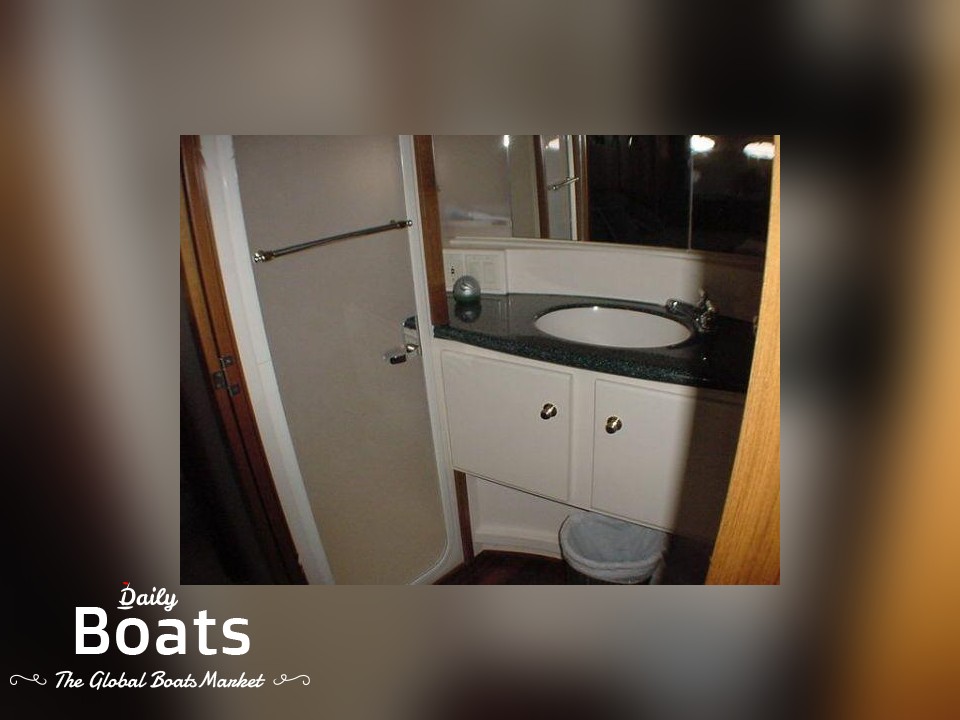 2000 Carver 456 Aft Cabin Motor Yacht for sale. View price, photos and ...