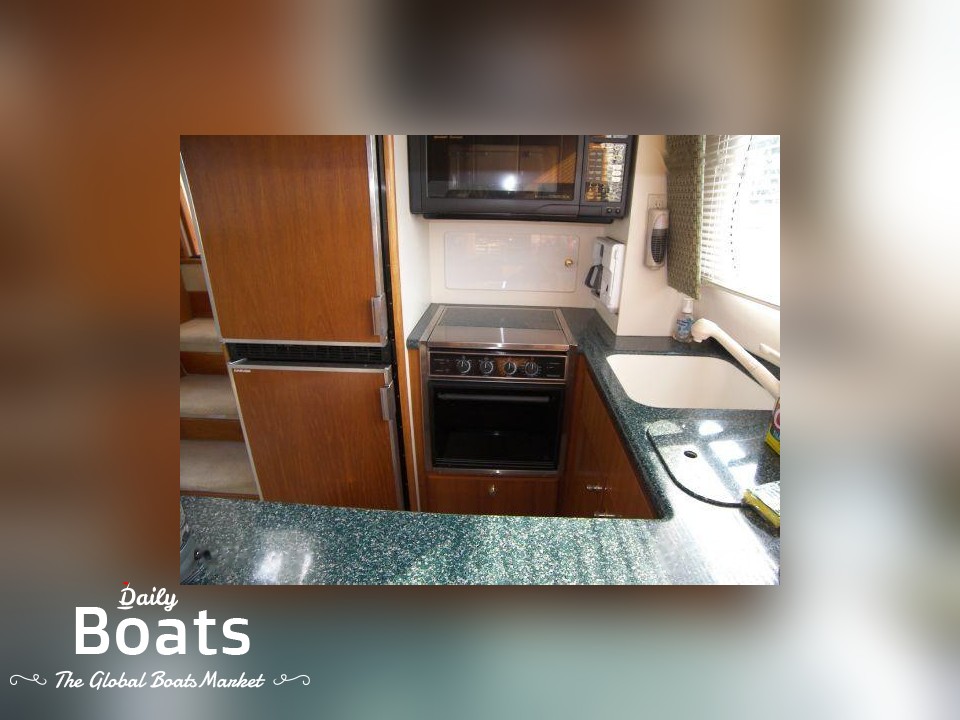 2000 Carver 456 Aft Cabin Motor Yacht for sale. View price, photos and ...