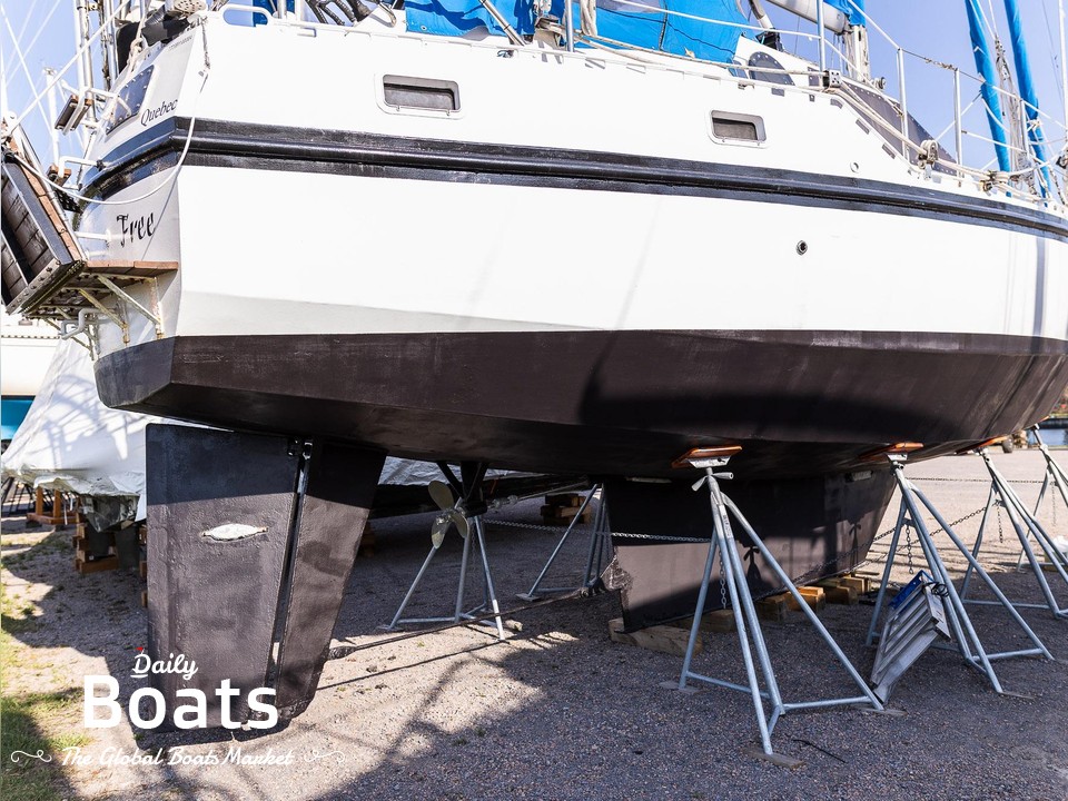 2004 Bruce Roberts 38 for sale. View price, photos and Buy 2004 Bruce ...