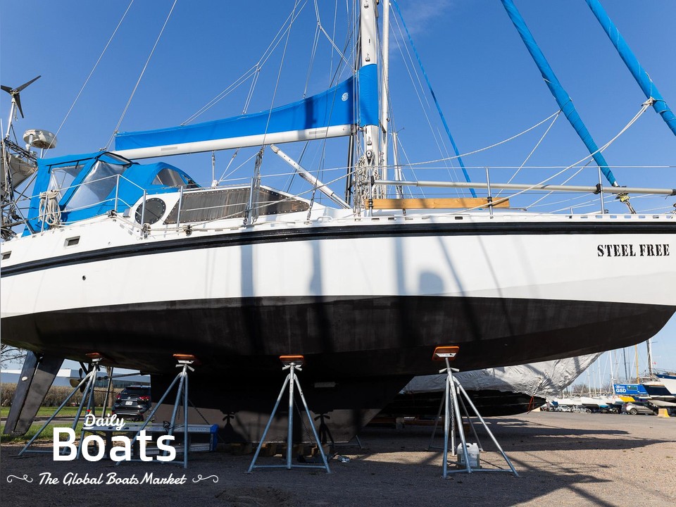 2004 Bruce Roberts 38 for sale. View price, photos and Buy 2004 Bruce ...