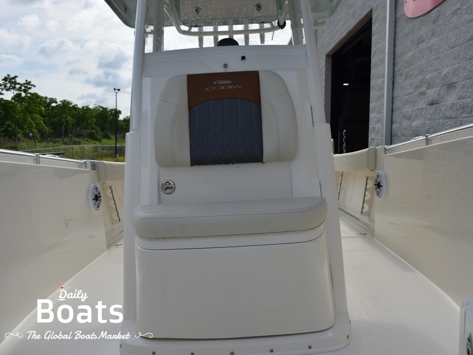 2022 Cobia 280 Cc for sale. View price, photos and Buy 2022 Cobia 280 ...