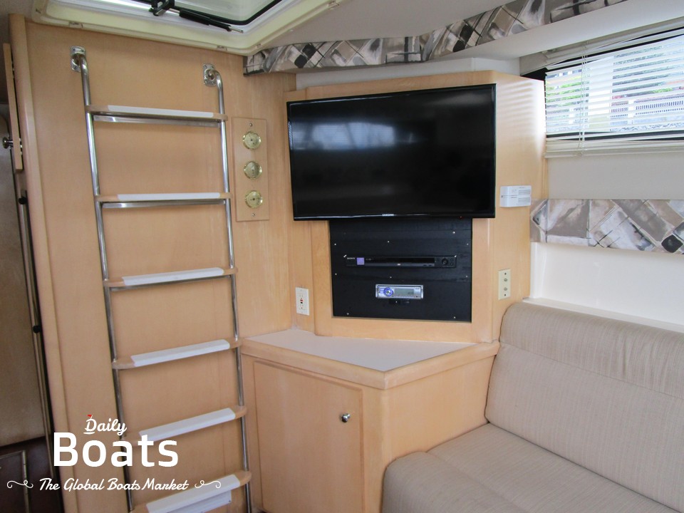 1997 Carver 350 Mariner for sale. View price, photos and Buy 1997 ...