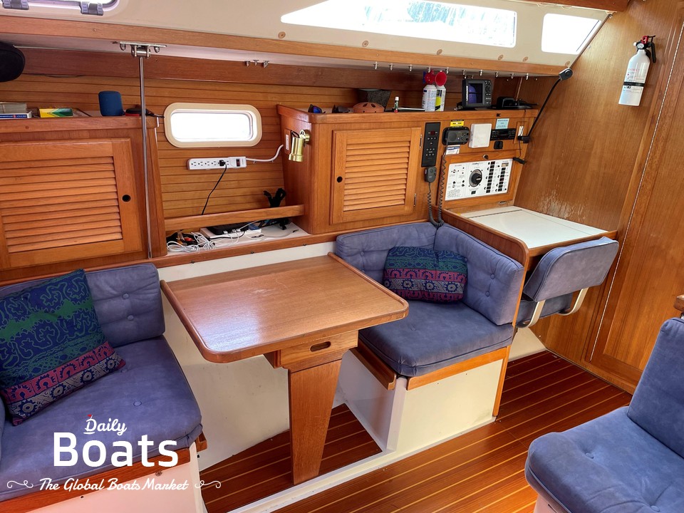 1995 Catalina 36 Mkii for sale. View price, photos and Buy 1995 ...