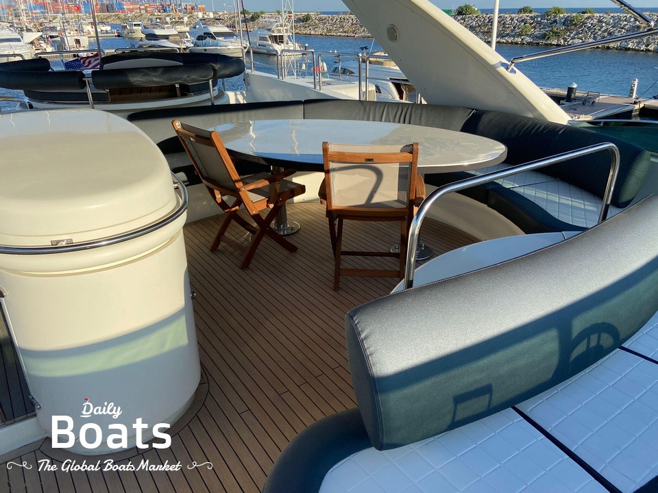 2003 Azimut 98 Leonardo for sale. View price, photos and Buy 2003 ...