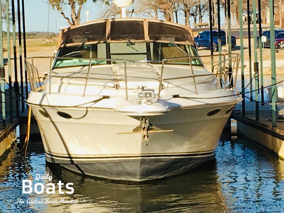 1996 Sea Ray 400 Express Cruiser for sale. View price, photos and Buy ...