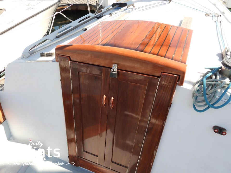 1977 Islander 32 for sale. View price, photos and Buy 1977 Islander 32 ...