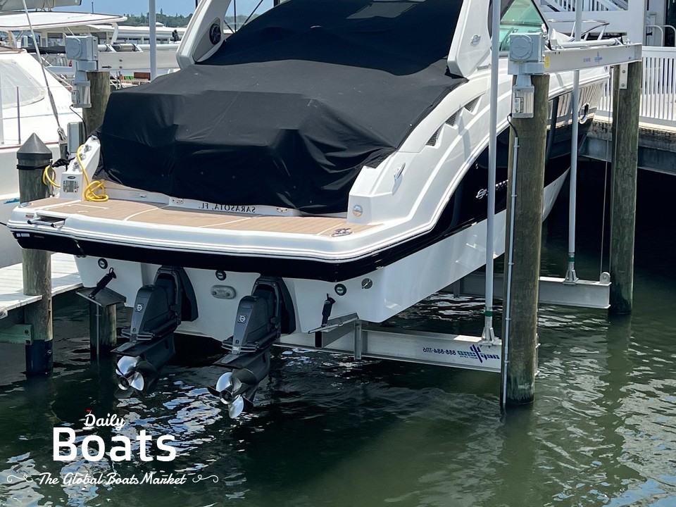 2014 Chaparral 330 Signature for sale. View price, photos and Buy 2014 ...