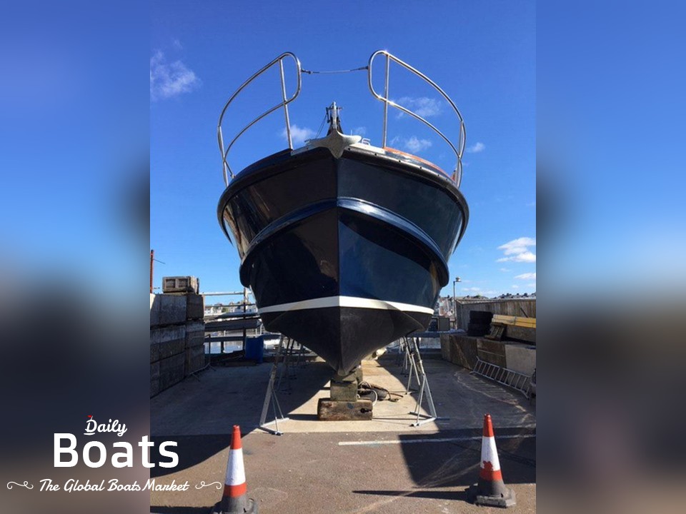 1987 Lochin 38 Motor Cruiser for sale. View price, photos and Buy 1987 ...