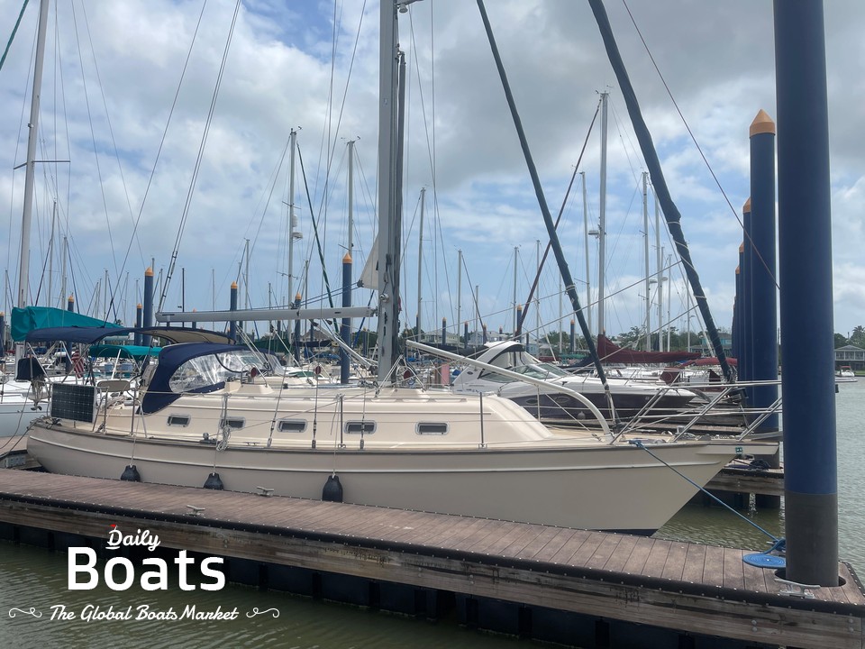 2004 Island Packet 370 for sale. View price, photos and Buy 2004 Island ...