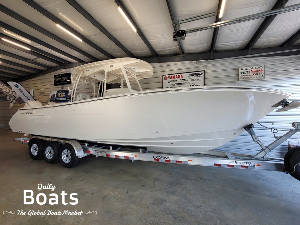 2022 Cobia 320 Cc for sale. View price, photos and Buy 2022 Cobia 320 ...