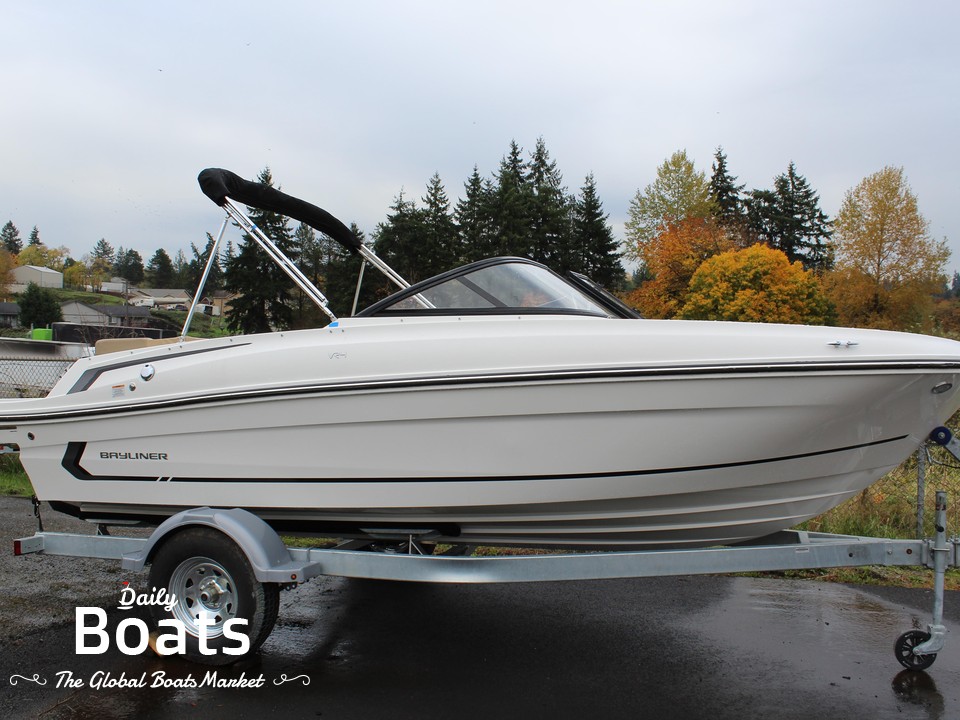 2022 Bayliner Vr4 Bowrider I/O for sale. View price, photos and Buy ...