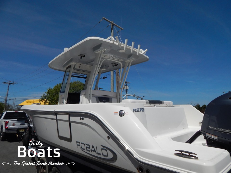 2019 Robalo R272 Center Console for sale. View price, photos and Buy ...