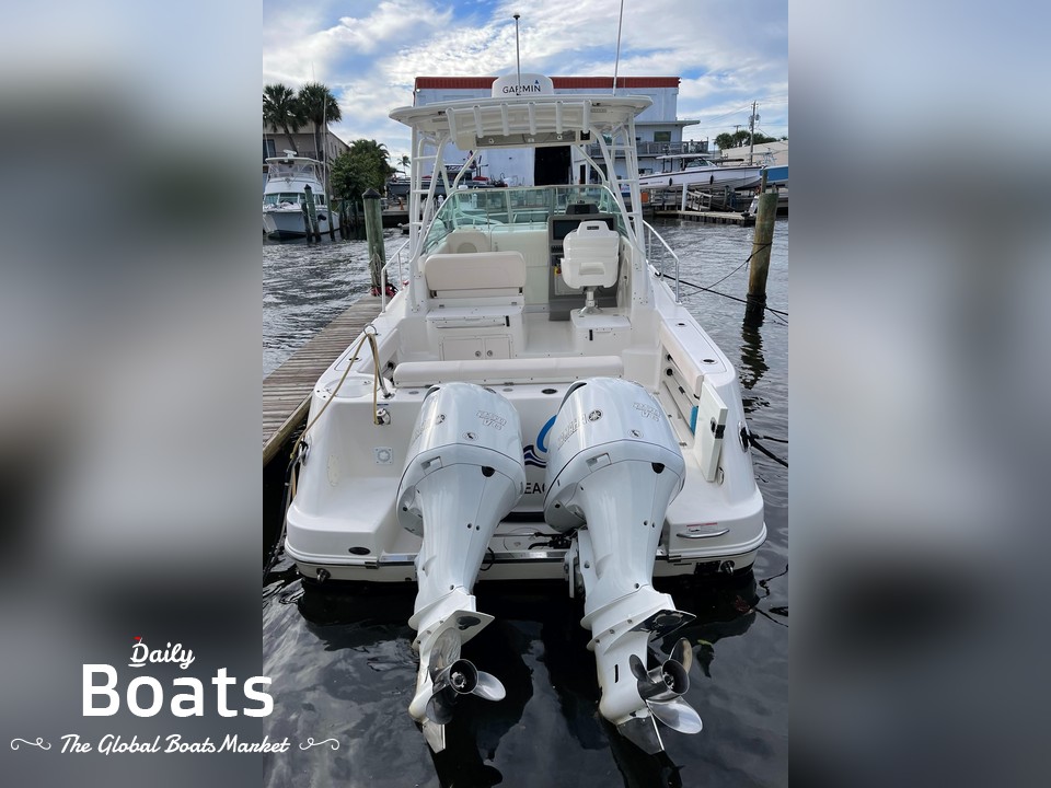 2017 Robalo R305 Walkaround for sale. View price, photos and Buy 2017 ...