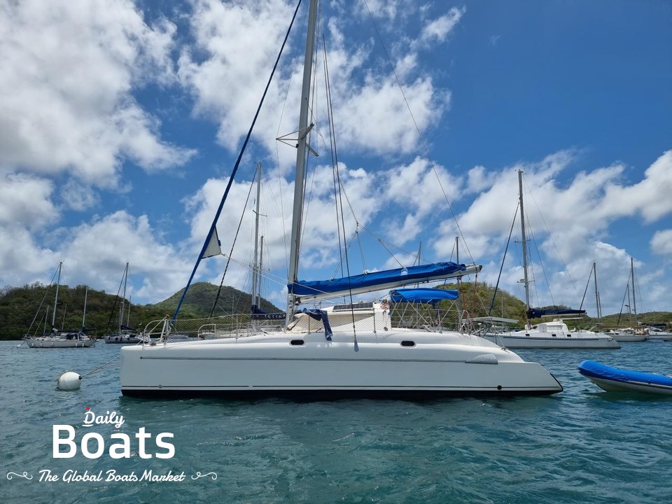 1994 Fountaine Pajot Athena 38 for sale. View price, photos and Buy ...