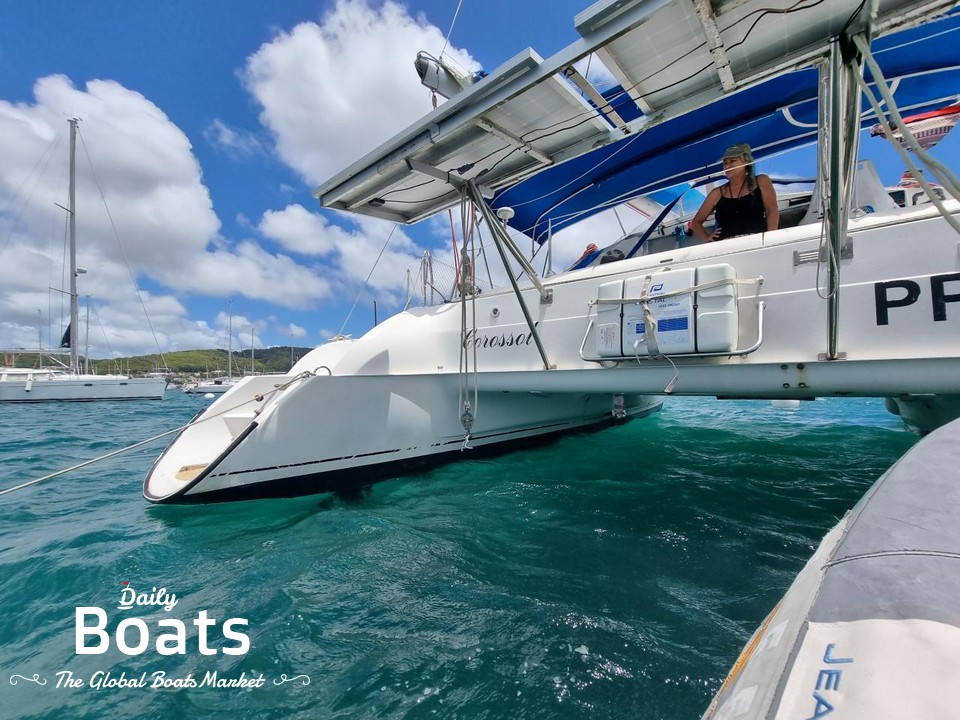 1994 Fountaine Pajot Athena 38 for sale. View price, photos and Buy ...